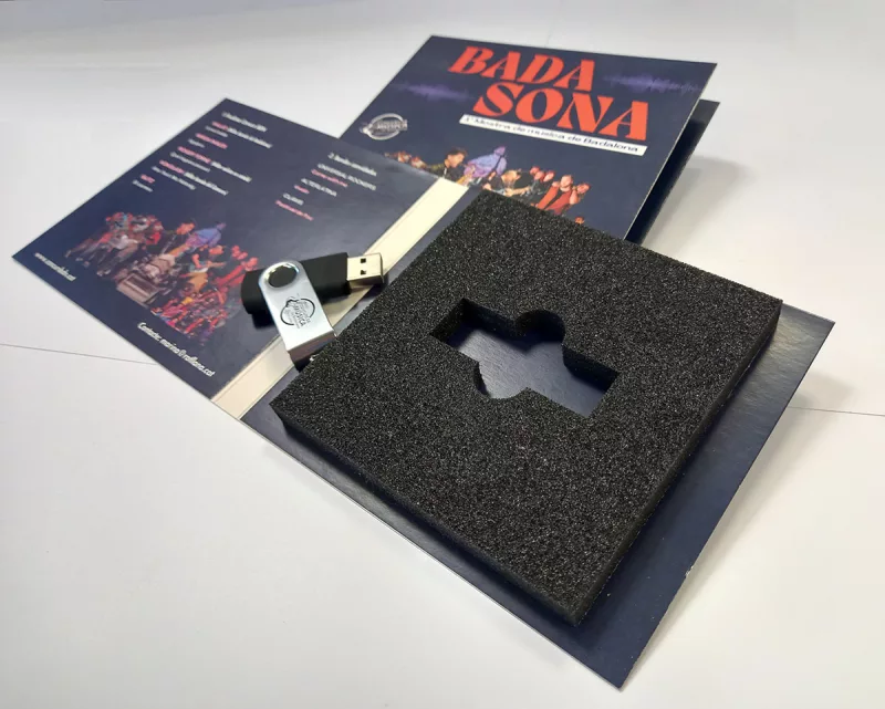 Estuche USB Música - Memorias USB